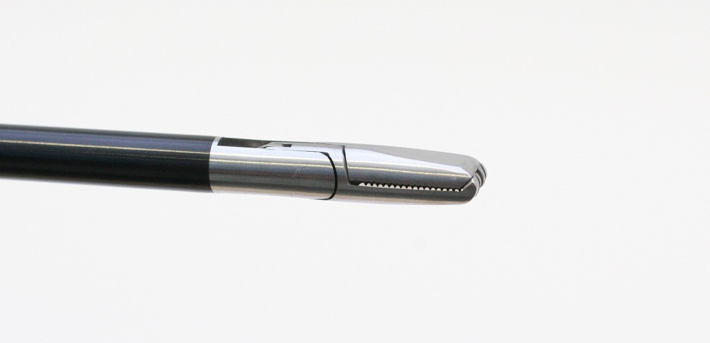 Summit TR1041 Laparoscopic Snake Tooth Grasping Forceps