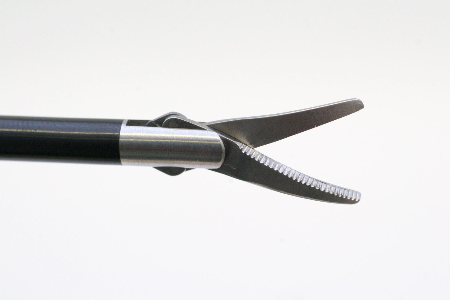 Summit Surgical TR4006 Laparoscopic Supercut Curved Scissor on Sale!
